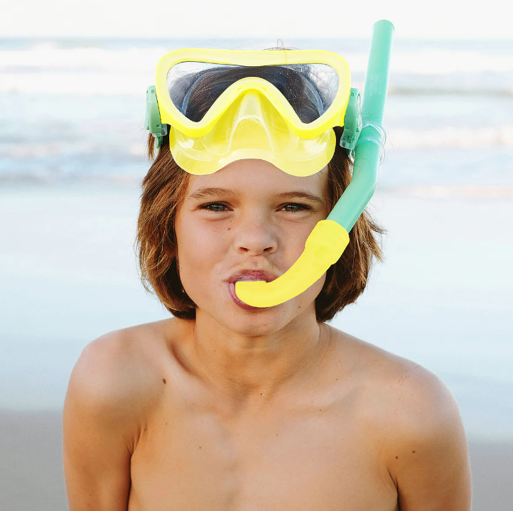 Going To The Beach With Your Babesta? Here's What You Need!