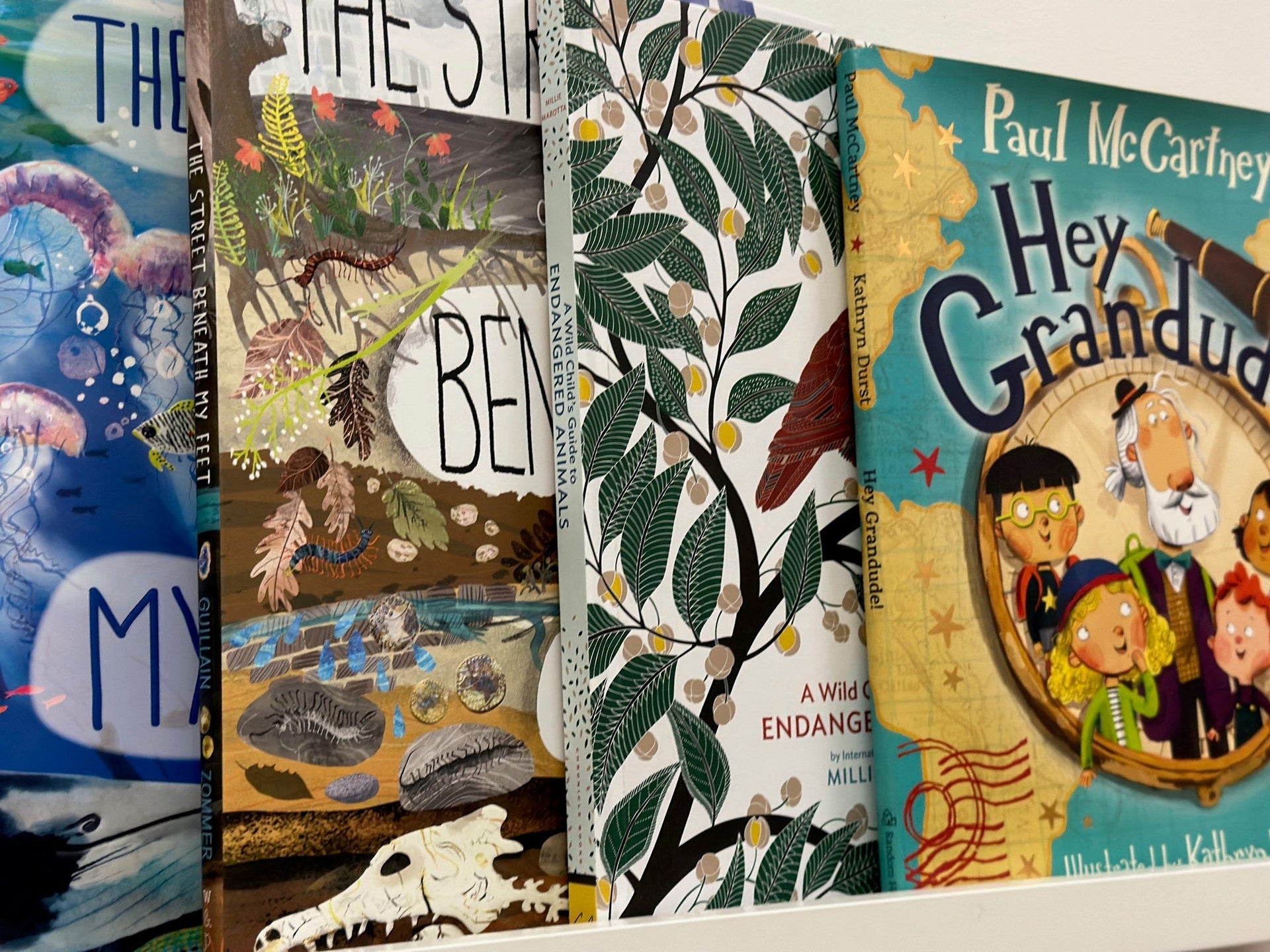 Luxury Strollers, Best Baby Gear, Nursery, Cool Clothing and Toys – Babesta